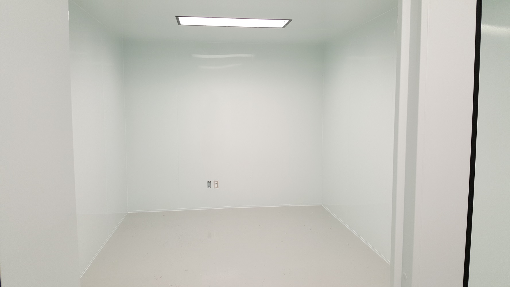 Negative Pressure Environment Cleanroom - MECART Cleanrooms