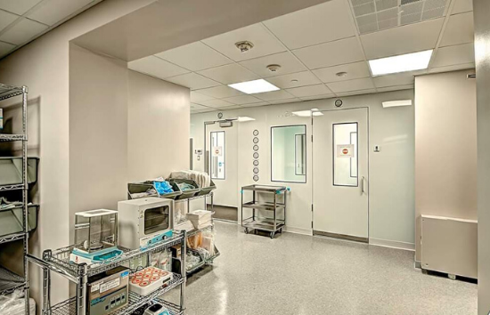 Hazardous Compounding Pharmacy (USP-800) | MECART Cleanrooms
